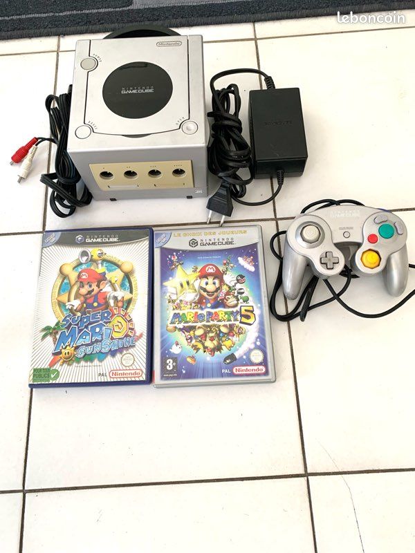Console Nintendo Game cube avec jeux mario - Consoles