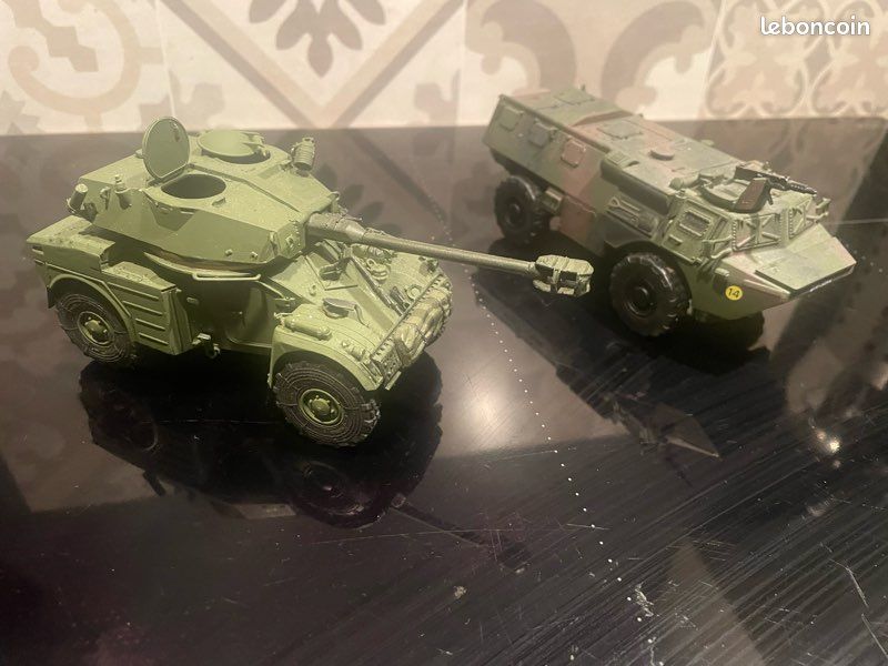Véhicule de reconnaissance et vab - Collection