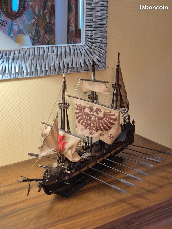 Maquette réplique bateau ancien Galeaza XVI siècle - Collection
