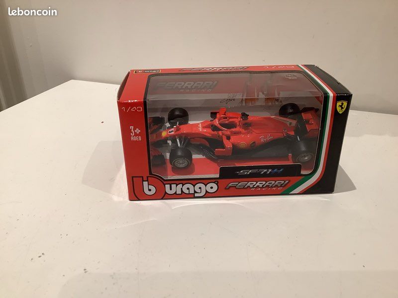 Ferrari SF71H F1 numéro 5 2018 1/43 Burago - Modélisme