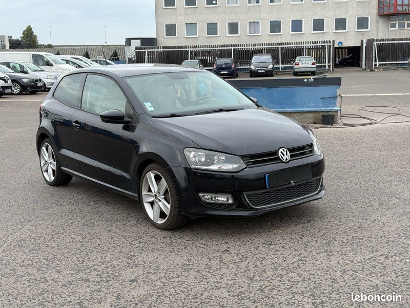 Volkswagen POLO 1,6 TDI 105 CV - Voitures