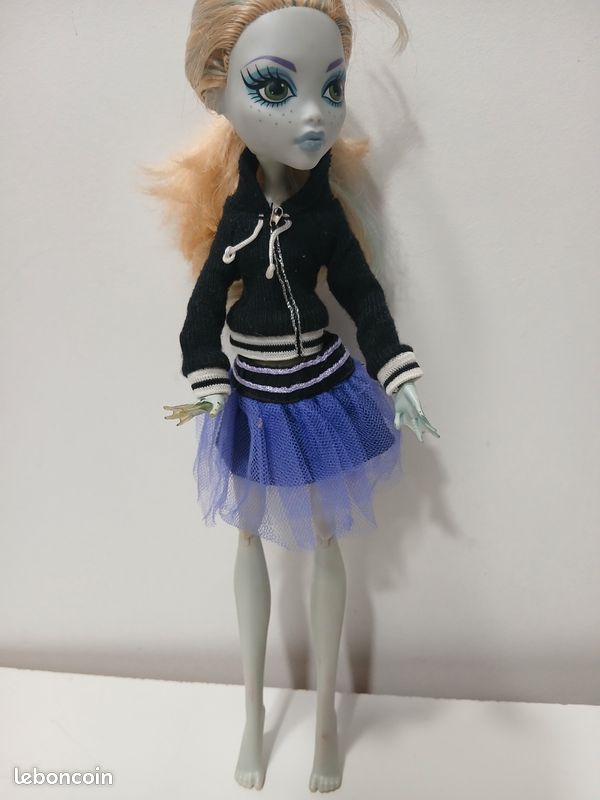Poupée monster high lagoona blue dead tired hydratation 2008 A été ...