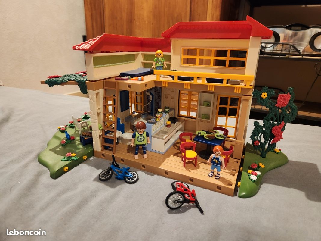 Playmobil n°4857 - Jeu de Construction - Maison de Campagne - Jeux & Jouets