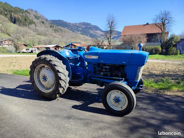 Ford 2000 d'occasion - Tracteurs - leboncoin