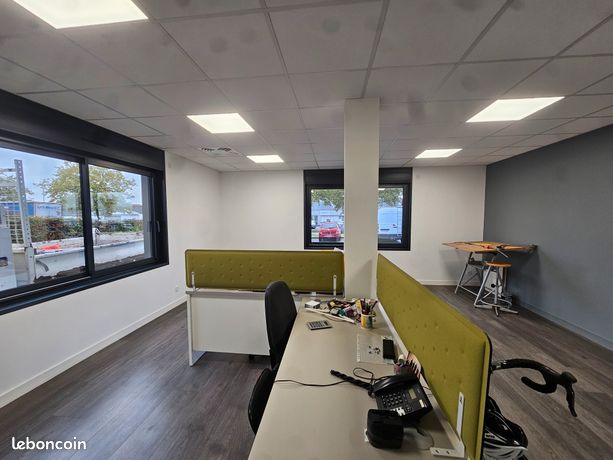 Location local commercial La Roche sur Yon Val d'Ornay - Saint-André d ...