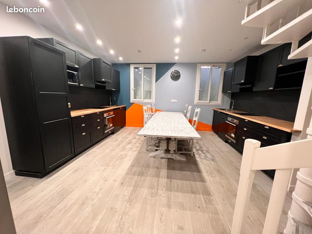 Appartement 4 chambres place Albert Thomas - Locations