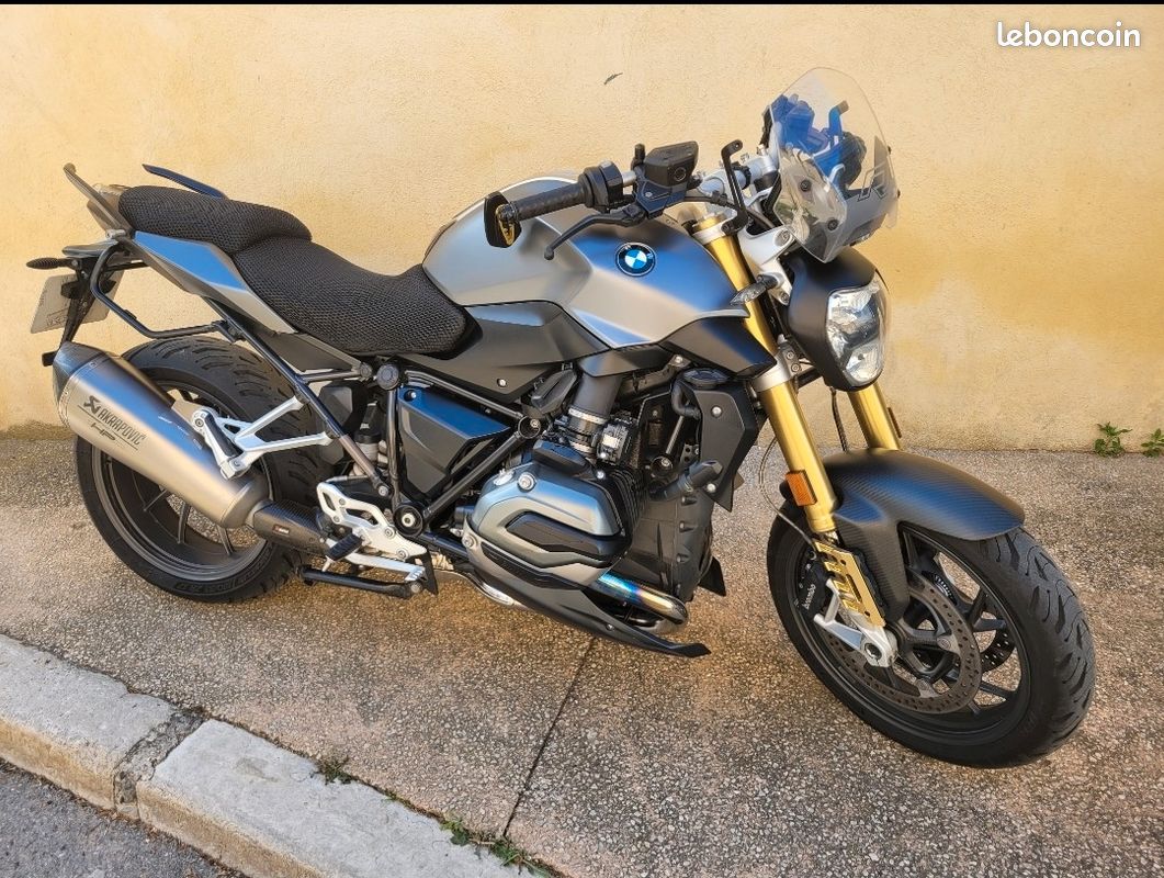 Bmw r1200r lc - Motos