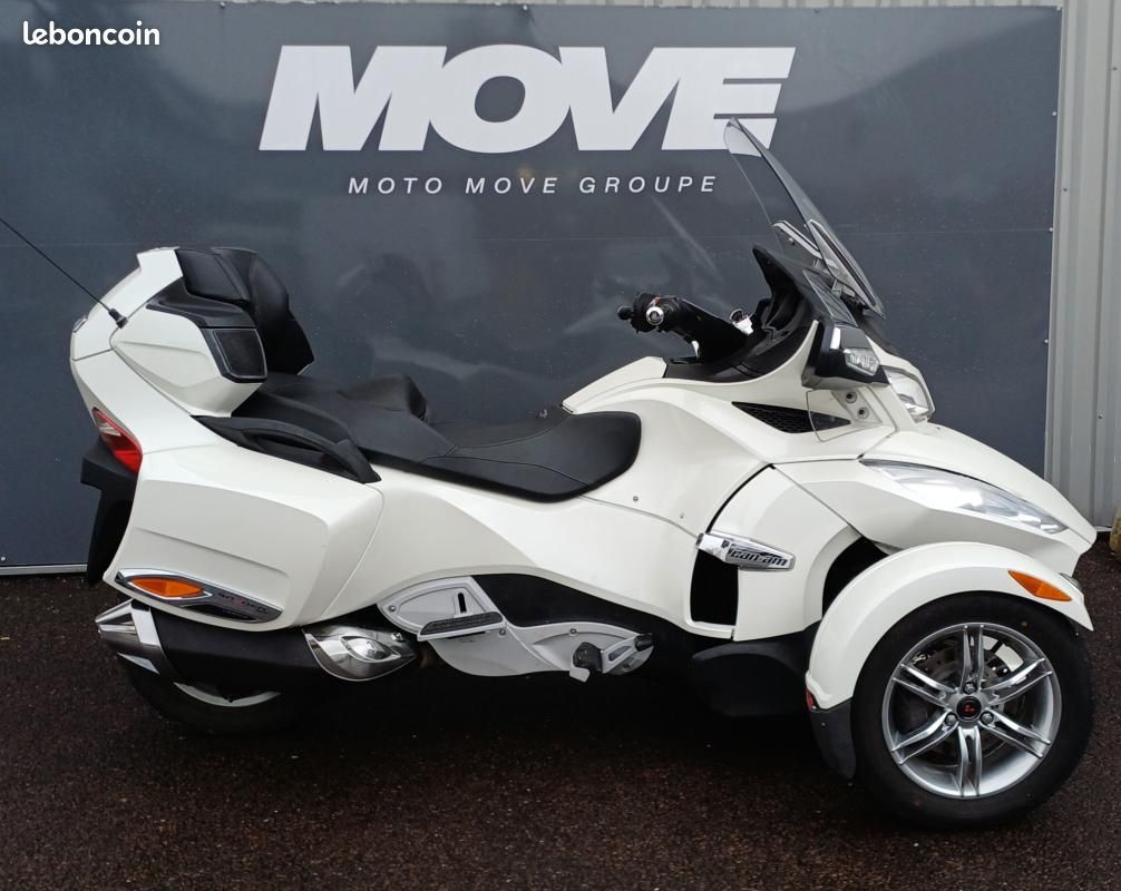 Can-Am SPYDER RT LIMITED SE5 990 cm3 - Motos