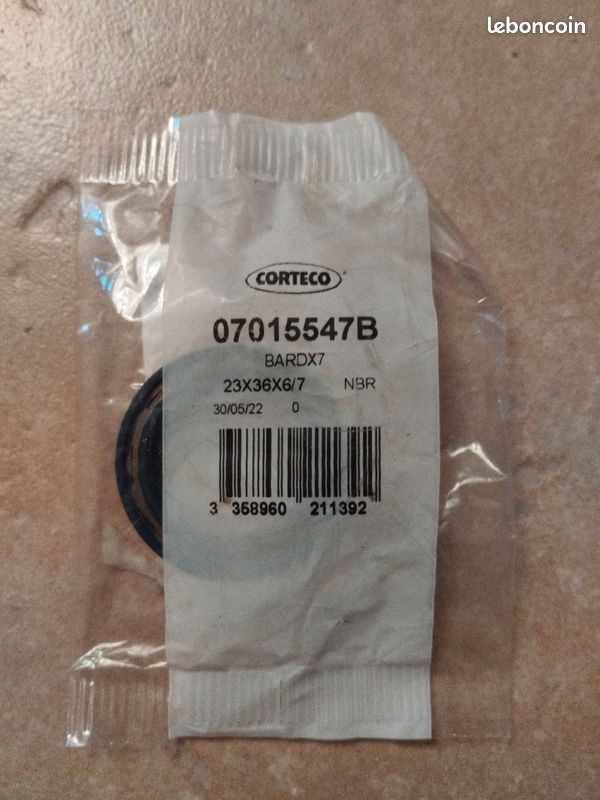 Joint spi Peugeot 205 - Équipement auto