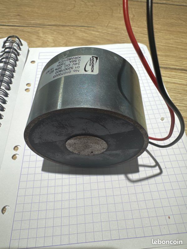 Ventouse électromagnétique 24 VDC 720N - Bricolage