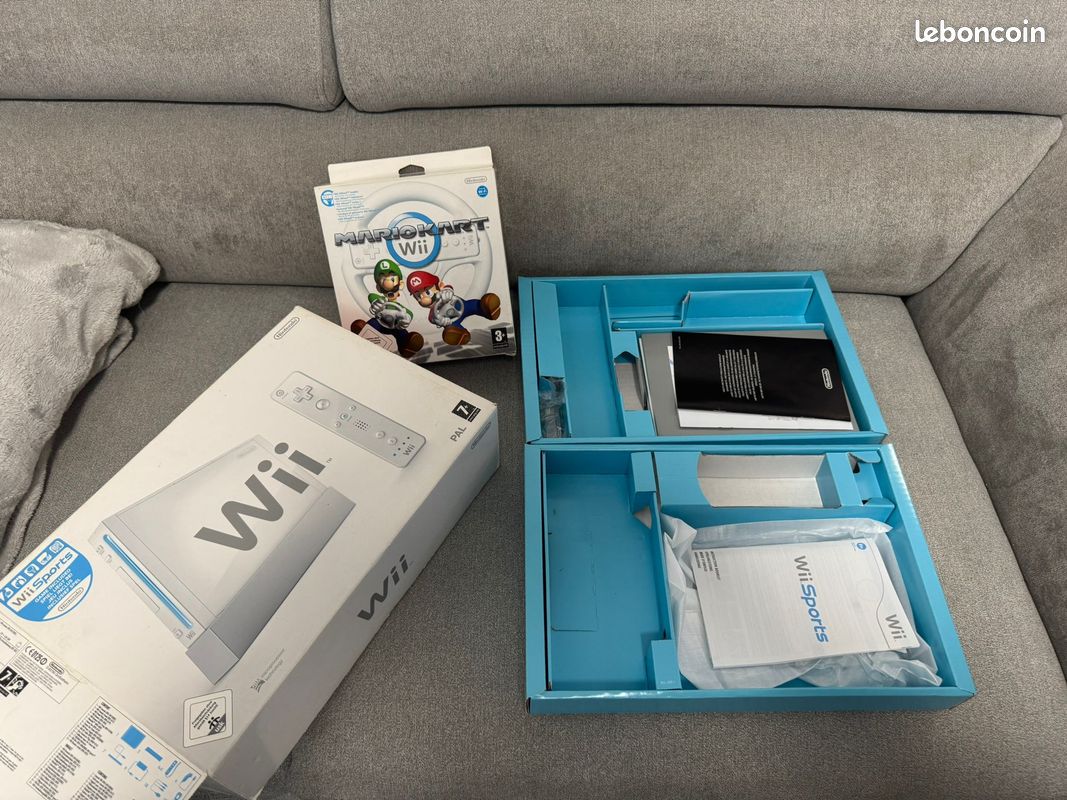 Nintendo Wii + Accessoire et jeux - Consoles