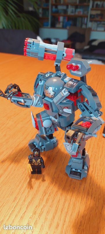 LEGO marvel armure de War Machine 362 pièces - Jeux & Jouets