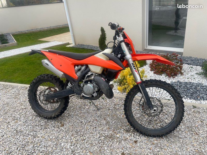 150exc tpi 2020 - Motos