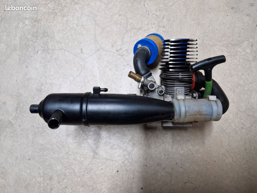 Moteur 1/8 ème T2M voiture rc thermique modélisme - Modélisme