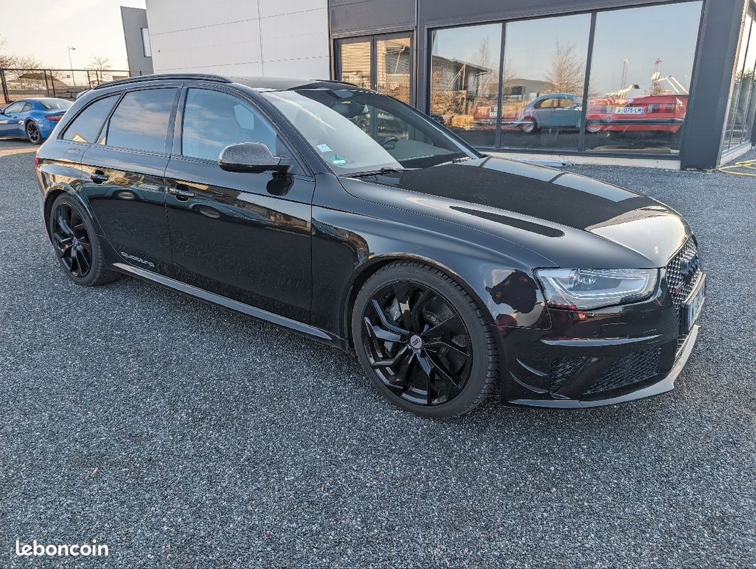 Audi RS4 avant Quattro 450 cv - Voitures