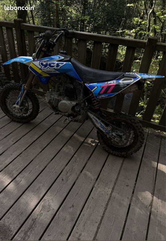 Dirt 150 ycf sp3 - Motos