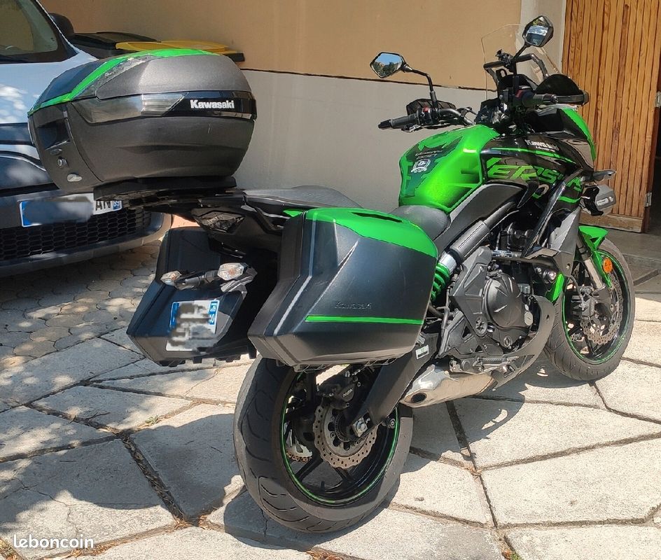 Kawasaki versys 650 grand tourer - Motos