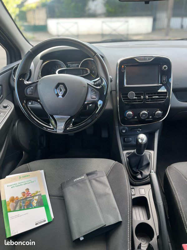 Clio 4 - Voitures