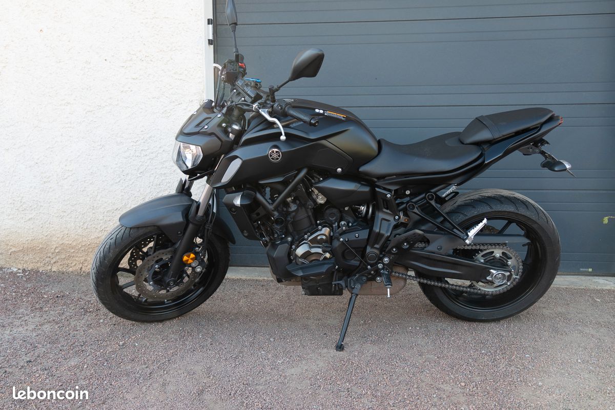 Yamaha MT-07 A2 – 2020 -16500 km – Noir - Motos