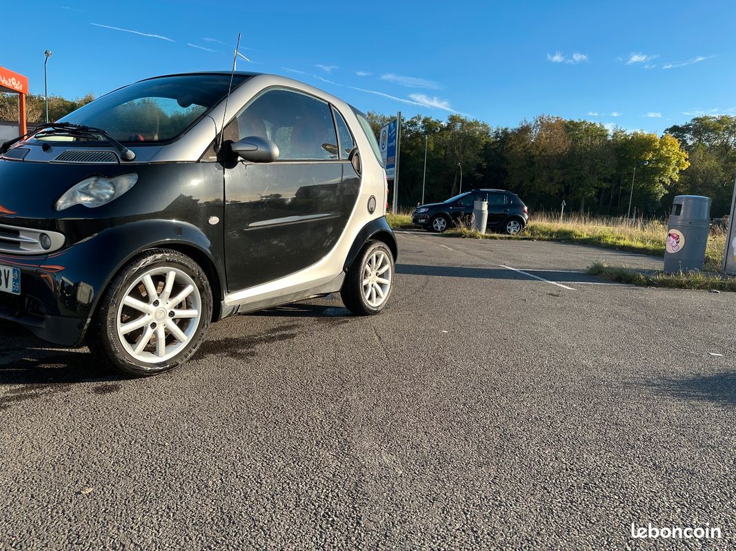 Smart Fortwo Essence - Voitures
