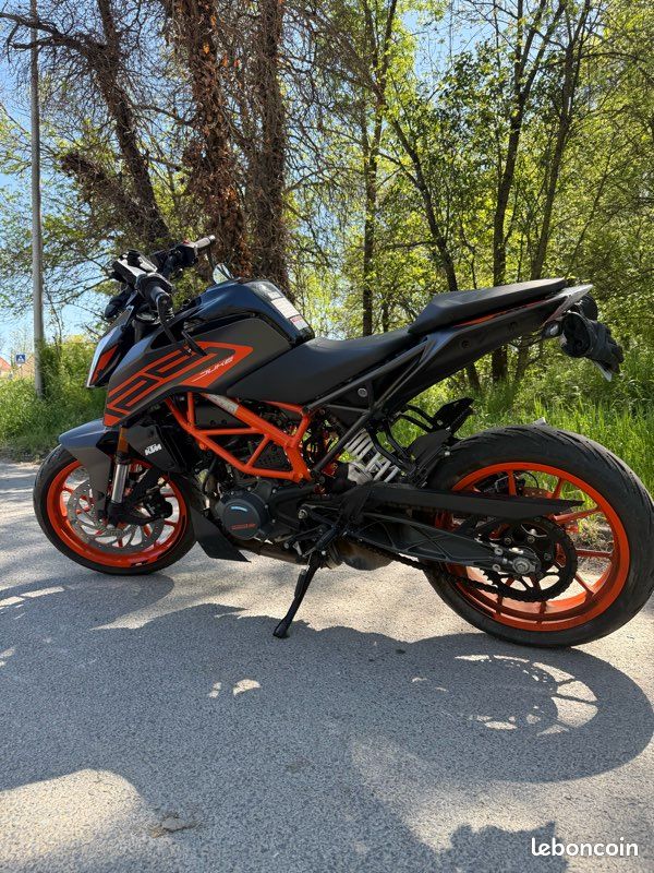 Ktm 125 duke - Motos
