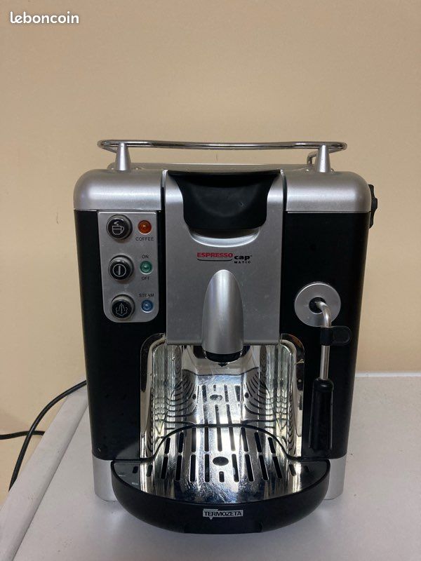 Machine à café en capsule(espresso cap matic) - Électroménager