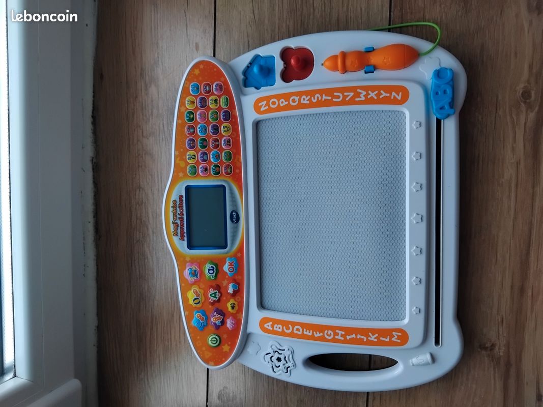 Ardoise magique lettres VTECH - Jeux & Jouets