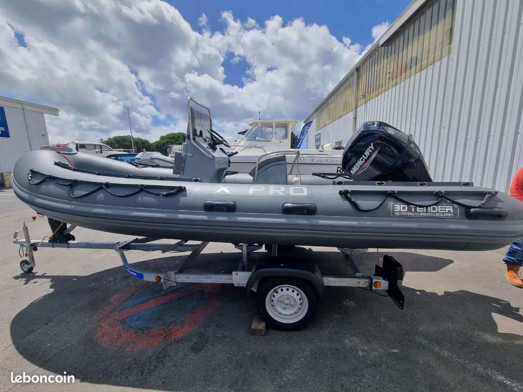 XPRO 535 (gris ou noir) de chez 3D TENDER NEUF - Nautisme