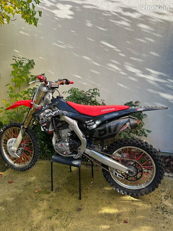 Honda 250 CRF R 2014 - Motos