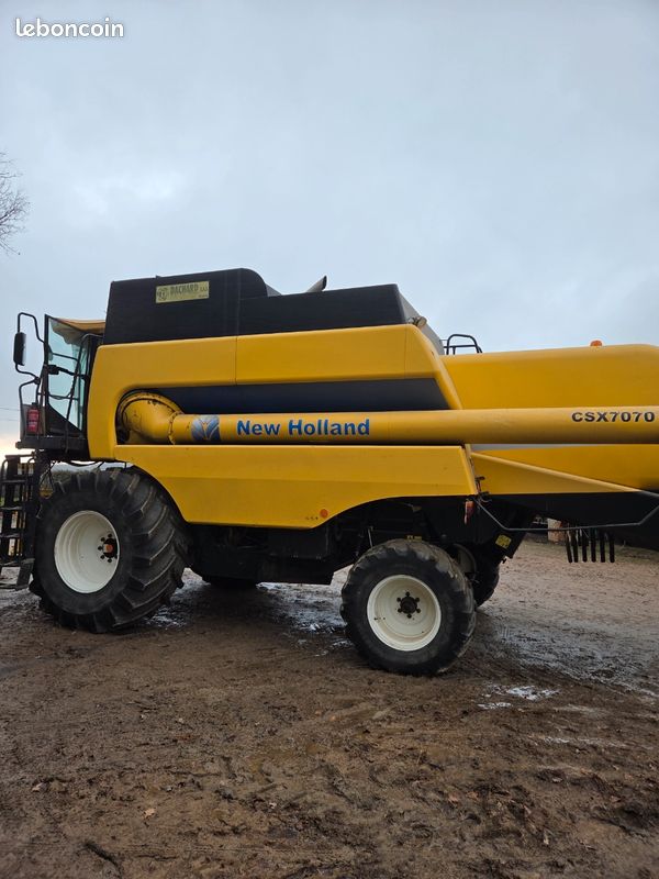 Vds moissonneuse batteuse - Matériel agricole