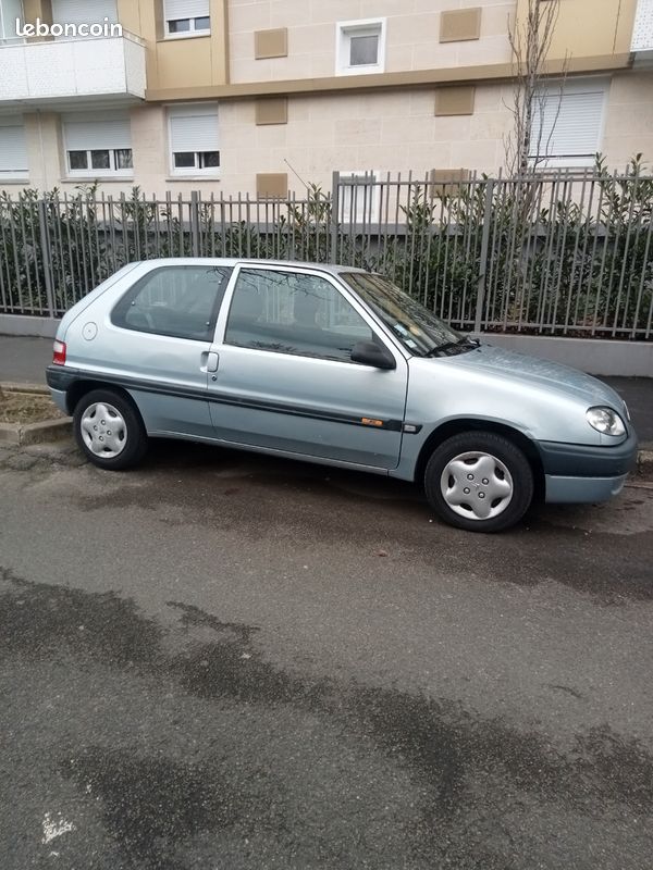 Voiture Citroën saxo - Voitures