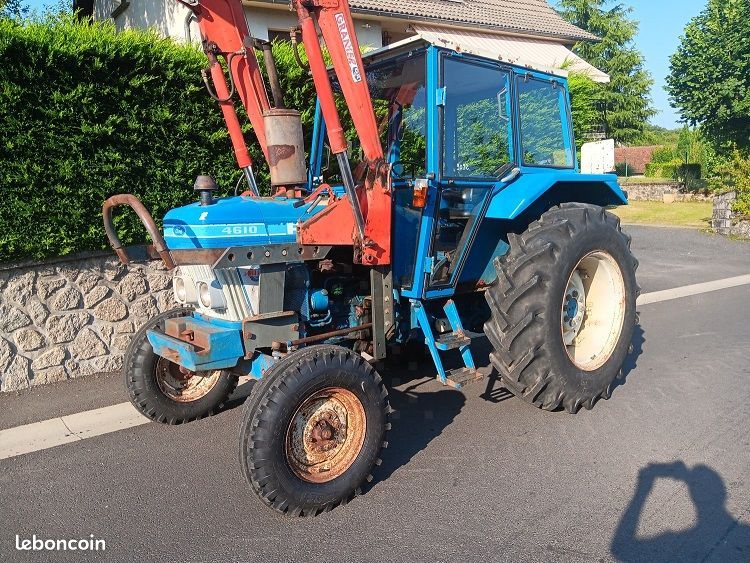 Ford 4610 / 2RM / - Tracteurs