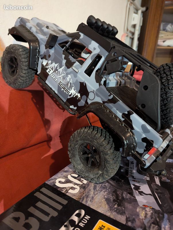 Voiture RC BlackBull Scaler Crawler 1:10e + 2 LiPo 6200mAh + chargeur ...