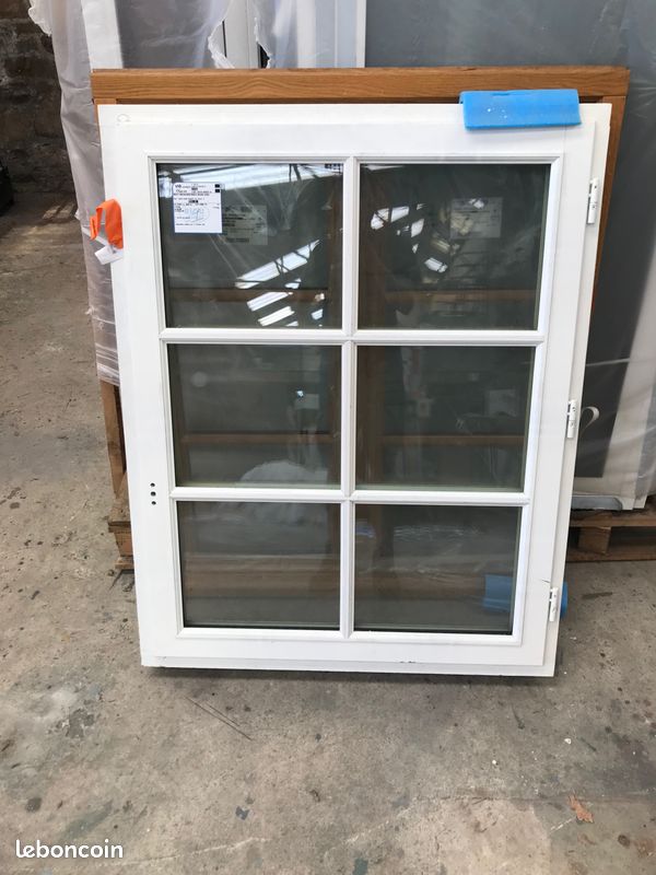 Fenêtre Bois, Int et Ext Blanc, NEUVE, Ouvrant à la Française 1 Vantail ...