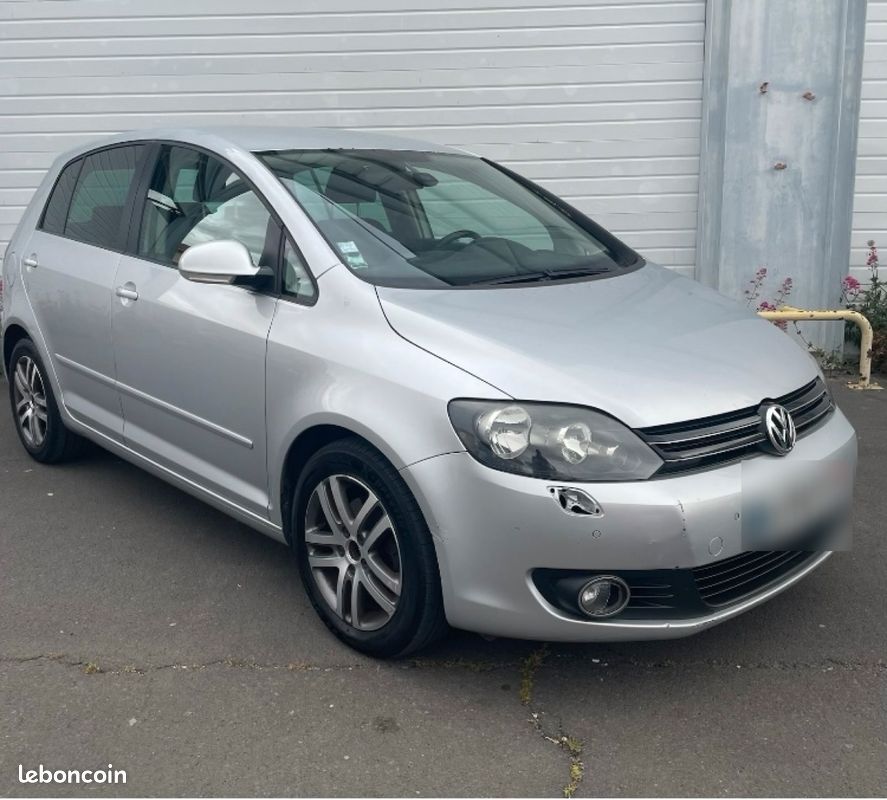 Volkswagen golf 6 plus 2.0 tdi 110 ch - Voitures