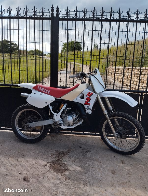 Yamaha 125 Yz - Motos