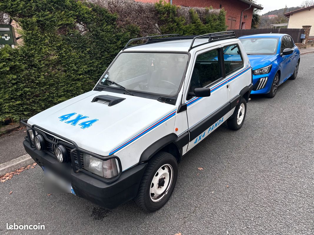Fiat Panda 141 1000 4x4 Val d'Isère - Voitures