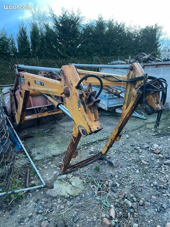 Matériel agricole d’occasion « bati chargeur faucheux » Toute la France ...