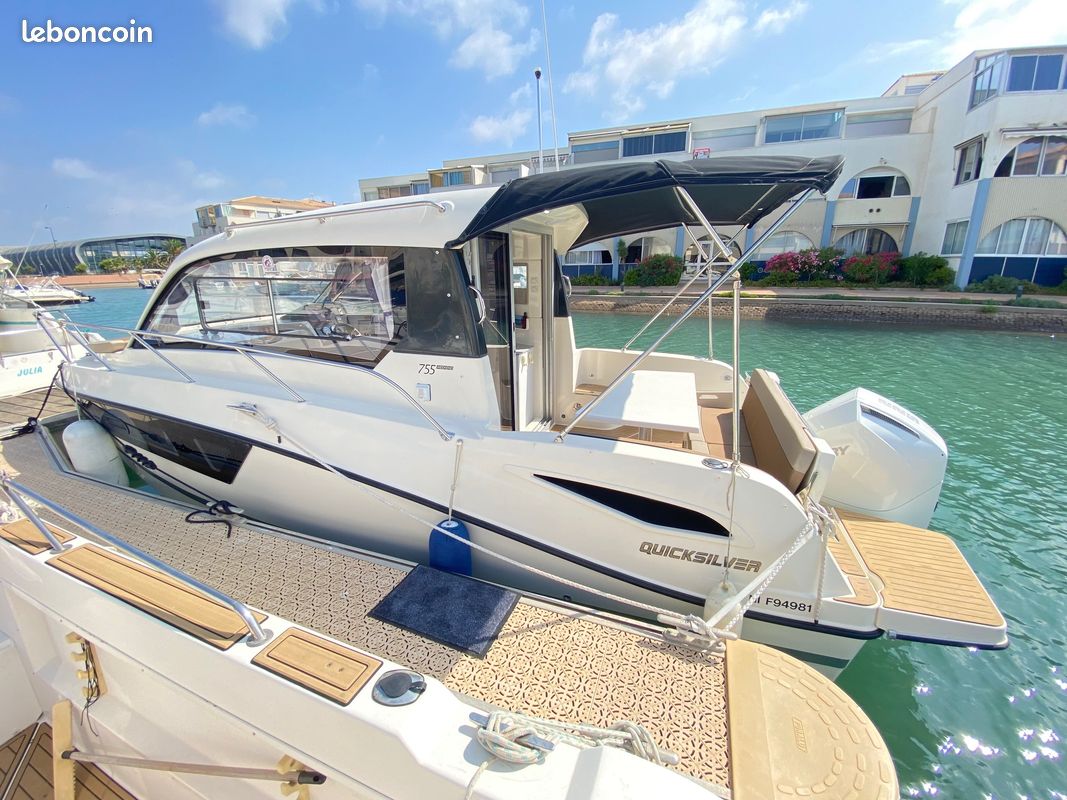 Quicksilver 755 weekend 225 cv mercury / 2020 / 395 h / place possible ...