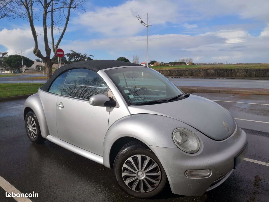 New Beetle Cabriolet Wolkswagen Décapotable - Voitures