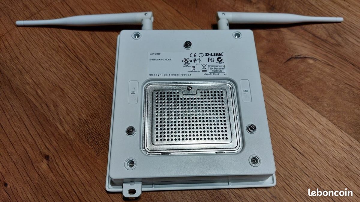 Borne Wifi PoE D-Link Pro - Accessoires informatique