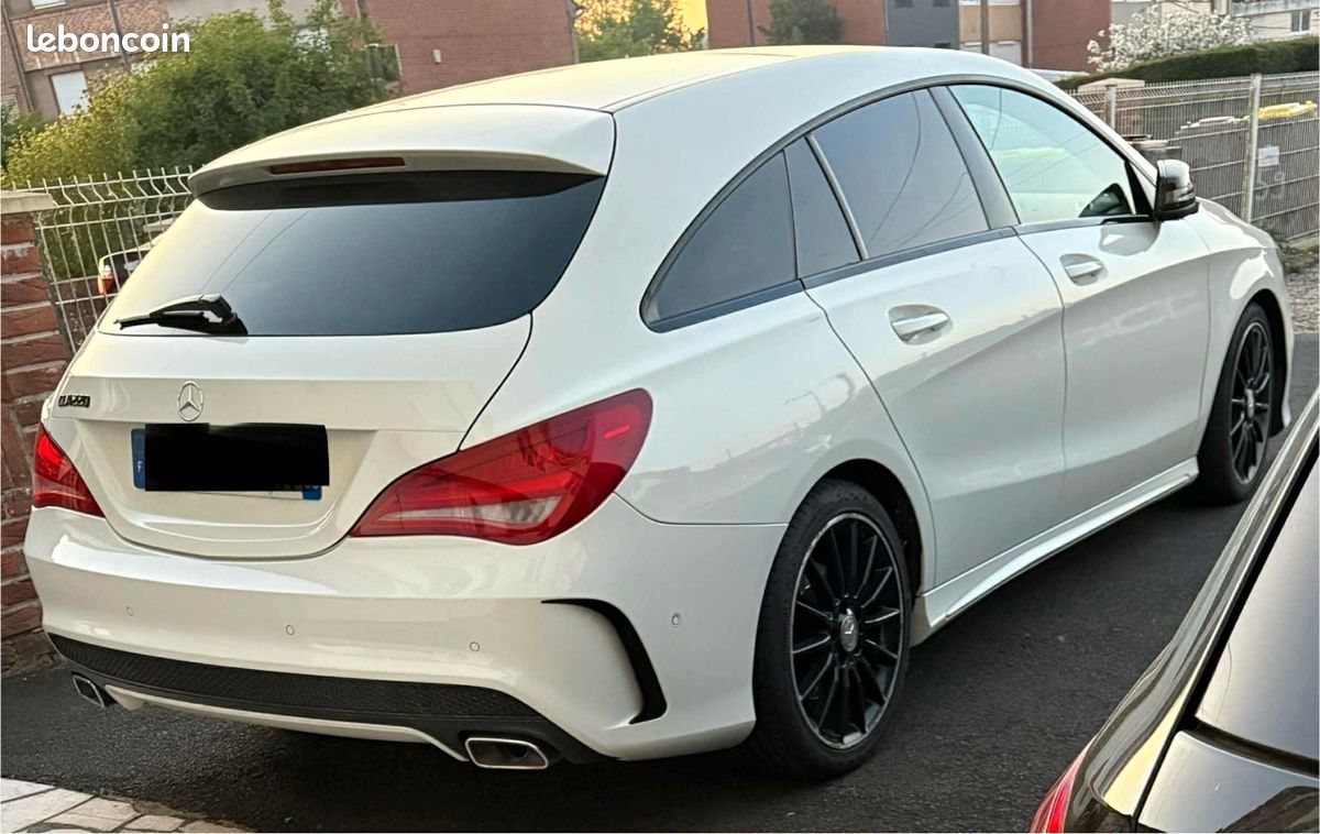 Mercedes CLA pack Amg automatique - Voitures