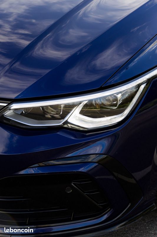 Golf 8 R-line - Voitures