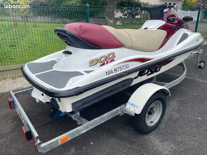Jet Ski Kawasaki 900 STX - Nautisme