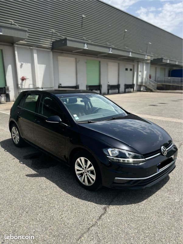 Volkswagen Golf 7 - 1.6 TDI 116 - Voitures