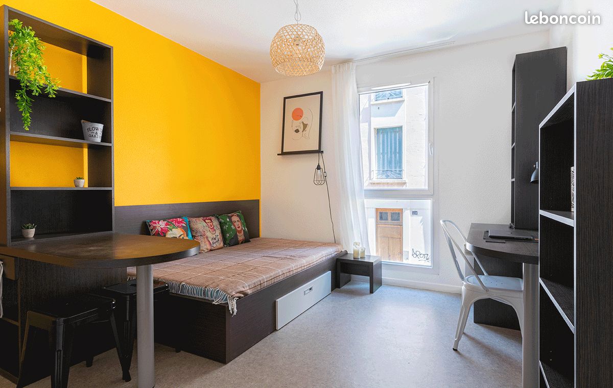 Studio 18m2 - Résidence sécurisée 8ième - Locations