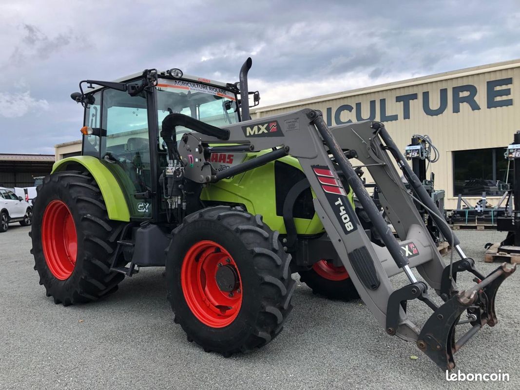 Claas AXOS 320 CX tracteur + chargeur Mailleux MX - Tracteurs