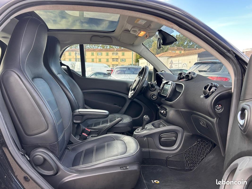 Smart FORTWO COUPE 90CH PRIME E6C - Voitures