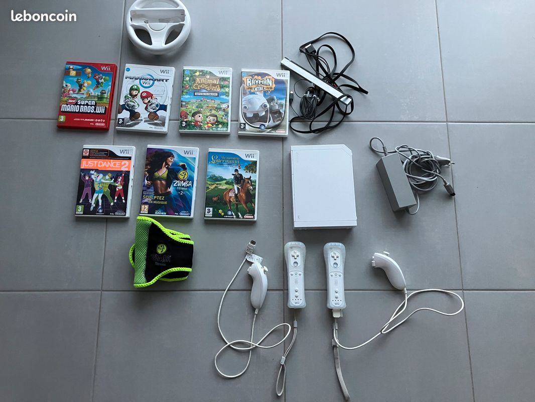 Console wii + 7 jeux wii et accessoires - Consoles