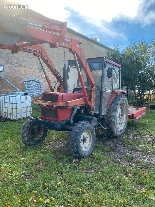 Case IH 733 - Tracteurs